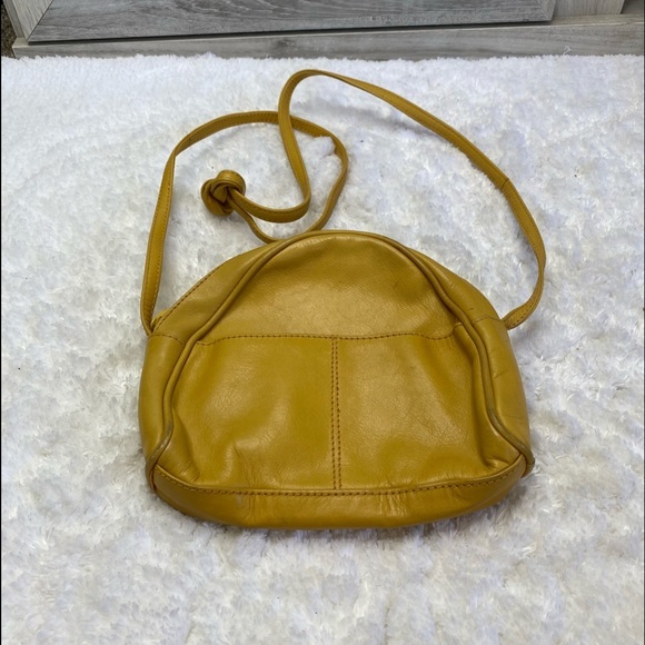 Rebecca Daniels Italy | Bags | Vintage Rebecca Daniels Leather Shoulder ...